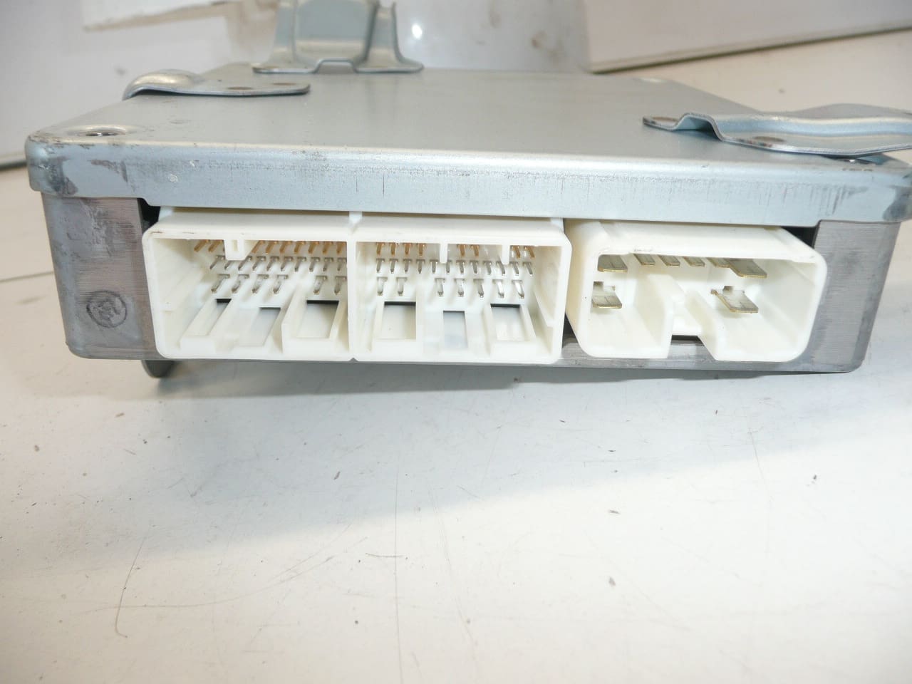 ECU sensordrive Citroën Peugeot 89530-70011 | A24 Portugal